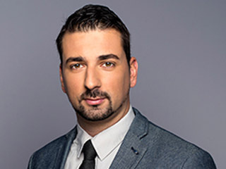 Riješite križaljku: Znate li ko je naš tv novinar na slici?