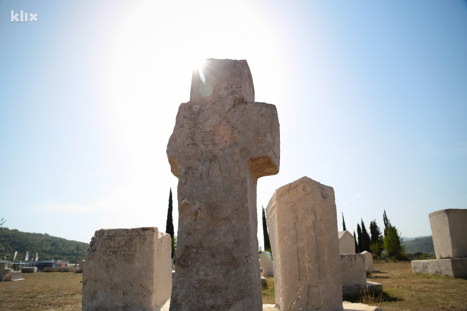 Stećci | Bosnian Monumental Medieval Tombstones - UNESCO World Heritage ...