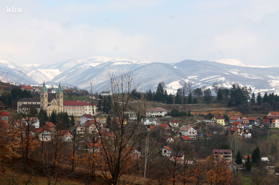 Samostan i župa Guča Gora: Mjesto duboke vjere i mira o kojem su pisali ...