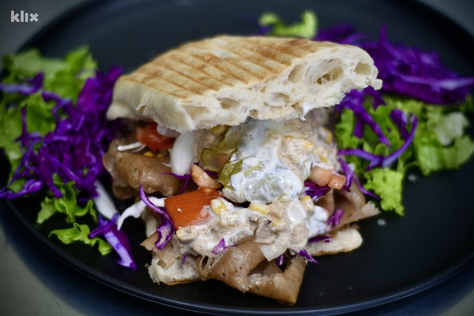 Žeks doner stigao u Sarajevo - Klix.ba