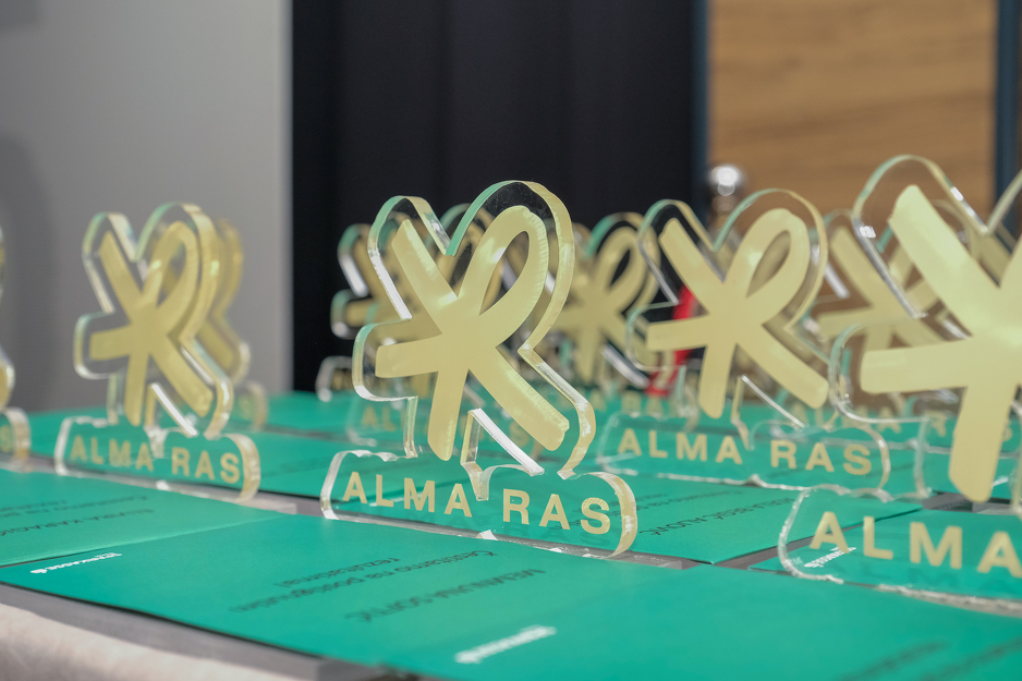 Nagrade uposlenicima i pogodnosti kupcima: Alma Ras slavi jubilarnih 25 ...