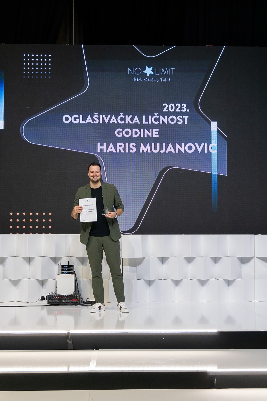 Dodjelom No Limit nagrada i nakon bogatog programa, zatvorena Woman ...