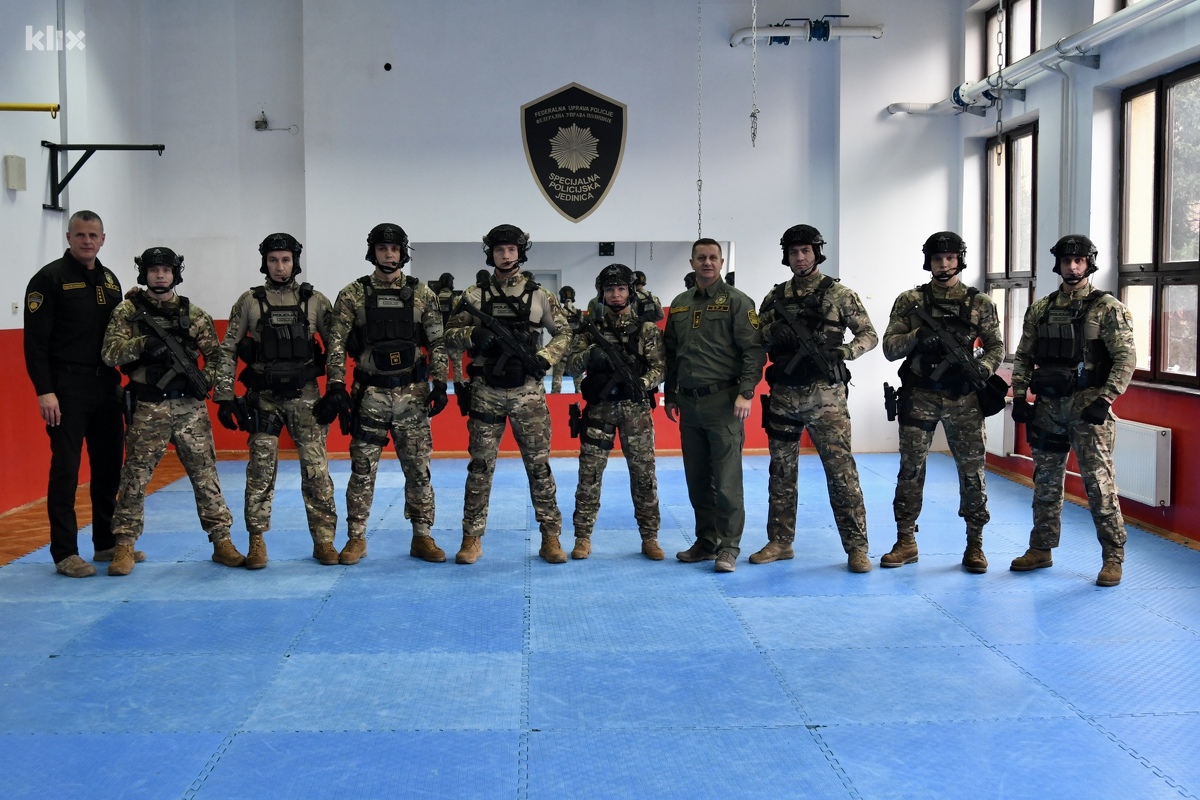 Policijske Snage - Полицијске Снаге - Police Forces | Page 42 ...