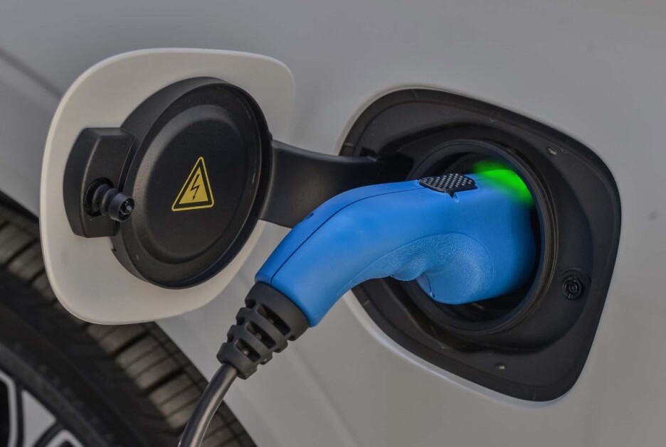 Volvo XC60 T6 AWD: Šveđani vide pobjedu nad dizelom uz plug-in hibridni ...