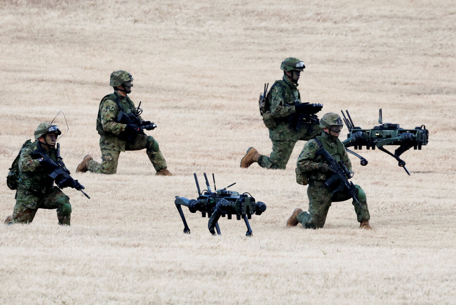 Četveronožni roboti sudjelovali u vježbi vojske Japana