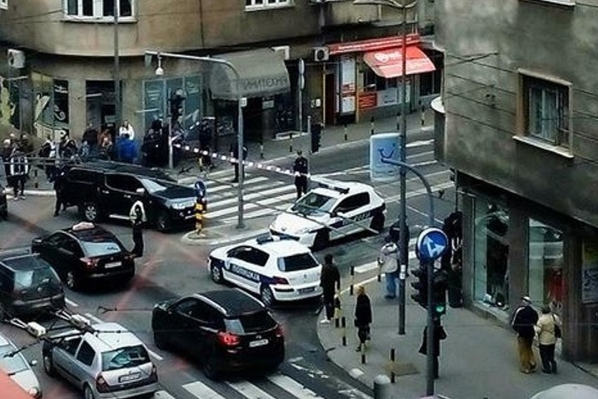 U centru Beograda muškarac se raznio bombom