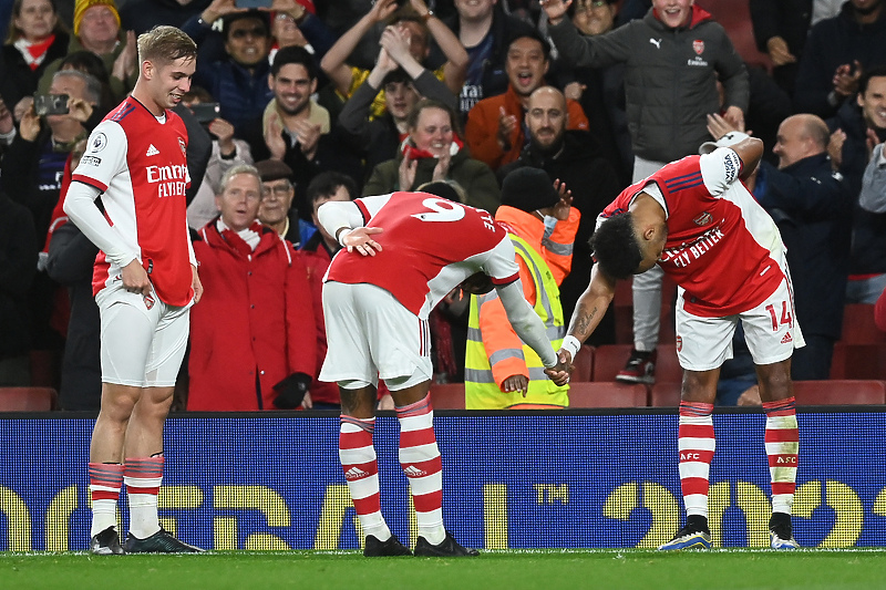 Razigrani Arsenal nadigrao Aston Villu, Kolašinac na klupi nakon dugo ... Razigrani Arsenal nadigrao Aston Villu, Kolašinac na klupi nakon dugo ...