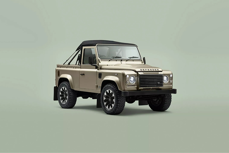 Land Rover Classic predstavio restomod Defender V8 Soft Top