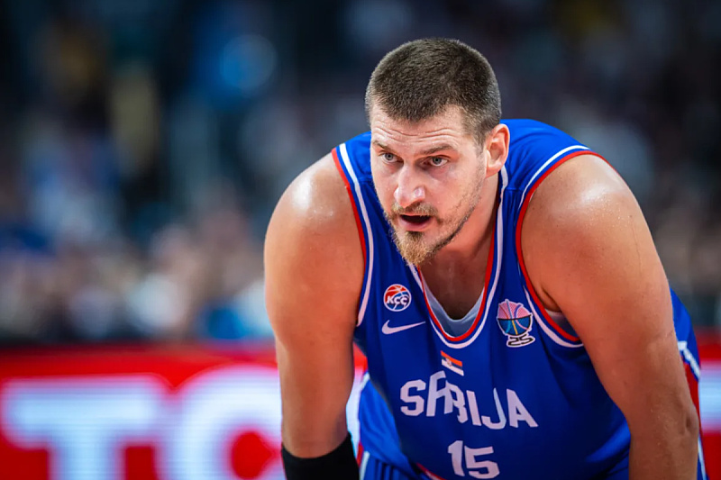 Simultanka Nikole Jokića u Rigi, sam je pobijedio Latviju i donio ...