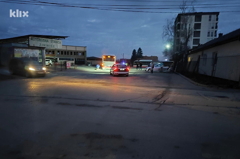 Pješaka udario autobus u Živinicama, zadobio teške povrede