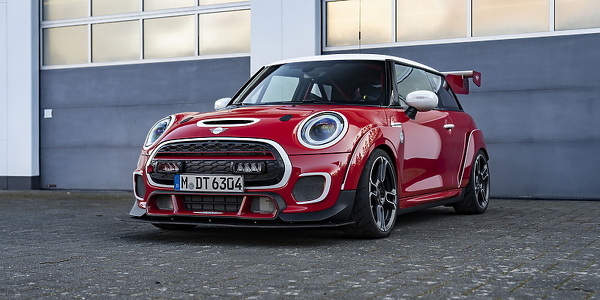 Liberty Walk pripremio tunerski paket za MINI Cooper