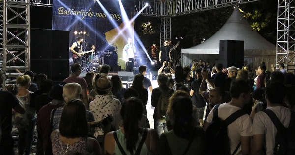 Jindas i Činčila jedinstvenim melodijama začarali Baščaršijske noći