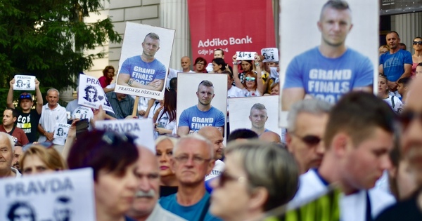 Danas u Sarajevu novi protesti zbog neriješenog ubistva Dženana Memića Danas u Sarajevu novi protesti zbog neriješenog ubistva Dženana Memića