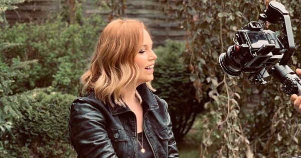 Maya Sar nakon četiri godine snimila novi spot za singl "Hvala"