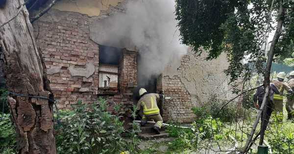 Požar u napuštenoj kući u sarajevskom naselju Švrakino Selo