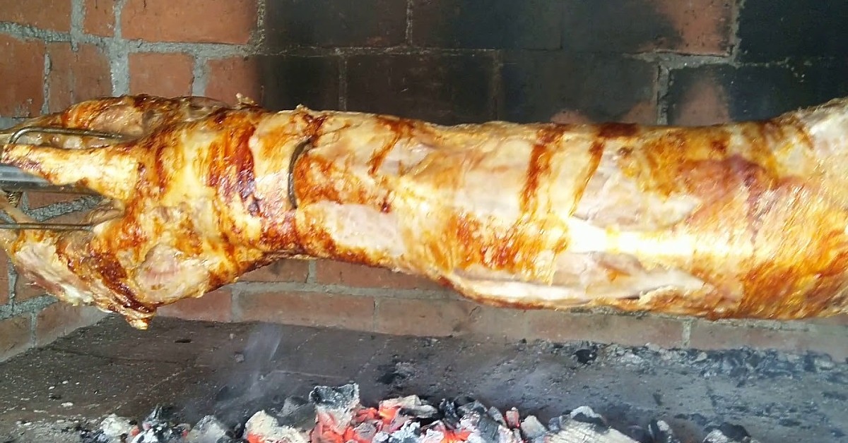 Lopovi u Kaknju ukrali pečeno janje iz restorana