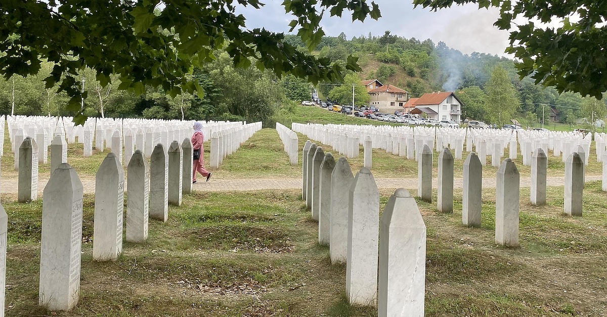 Srebrenica 26 godina poslije: Grad koji nakon genocida živi nekoliko ...