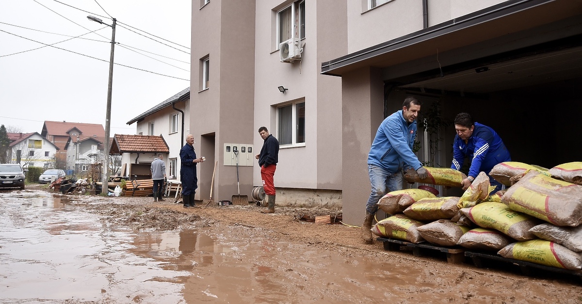 U Kantonu Sarajevo proglašeno vanredno stanje zbog poplava