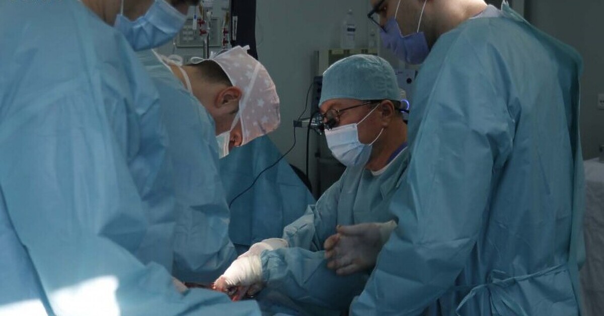 Kardiovaskularna hirurgija u Tuzli: Svjetske metode na raspolaganju i pacijentima u BiH