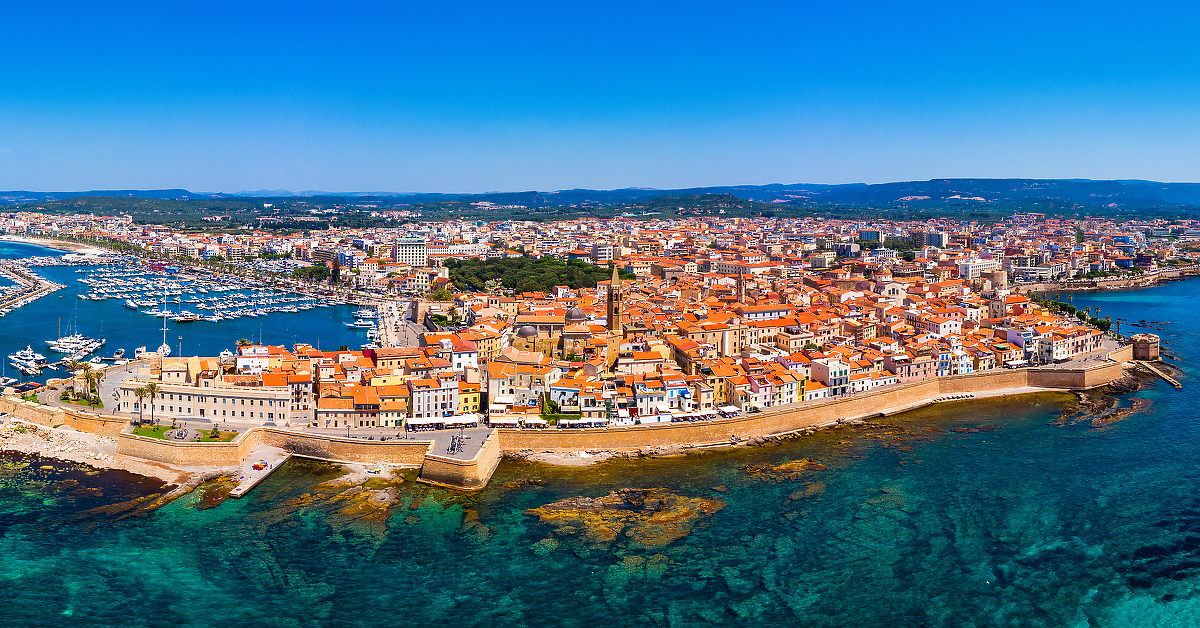 Italijani nude 15.000 eura da se preselite na njihov čuveni otok, evo o ...