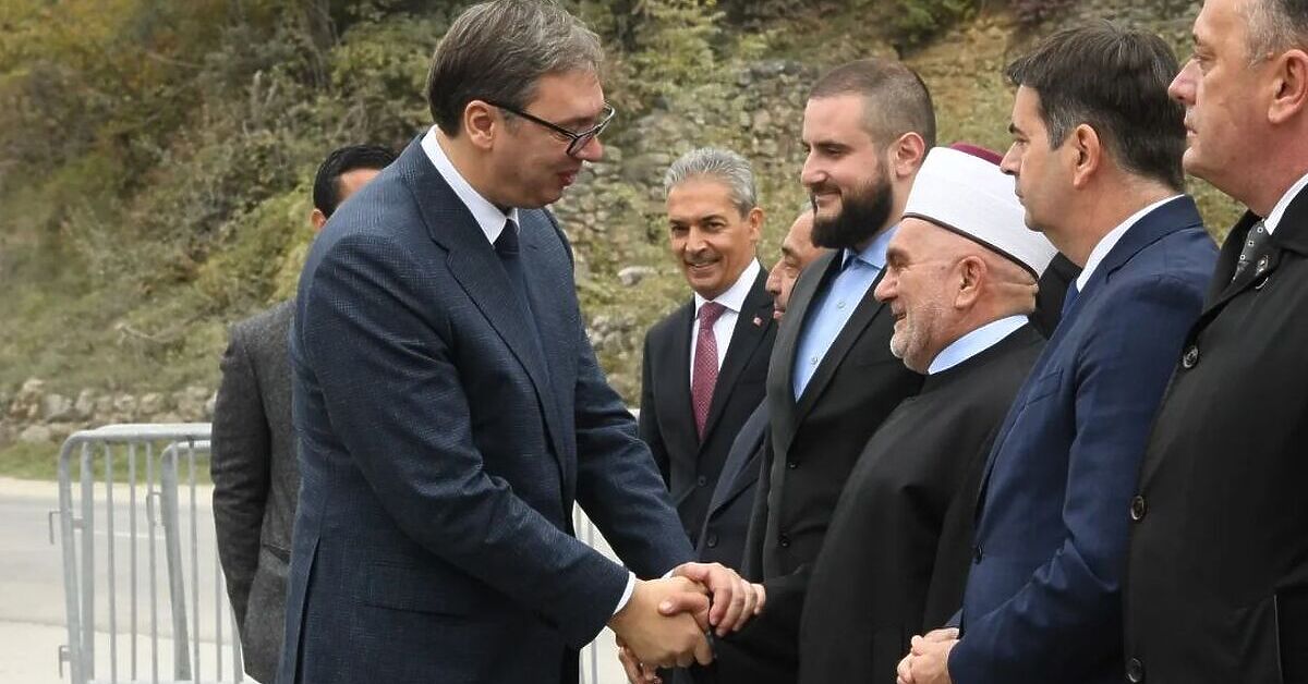 Vučić: Bošnjake doživljavam kao braću, a ne kao strano tijelo protiv ...