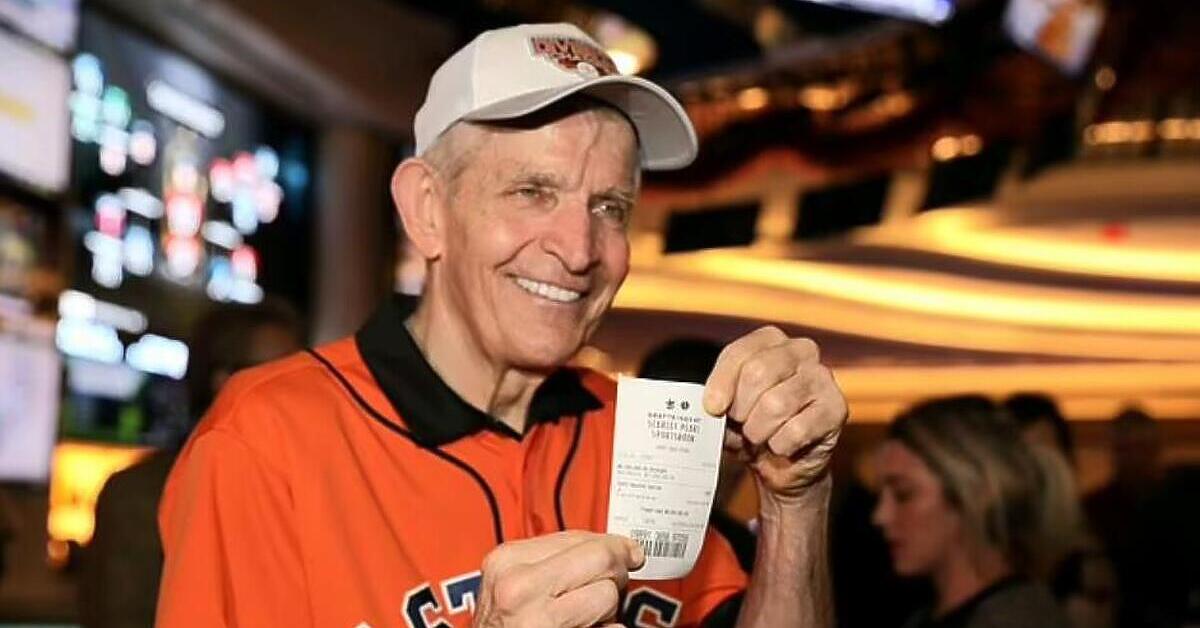 Amerikanac (71) se kladio na titulu svog omiljenog tima, pred ...