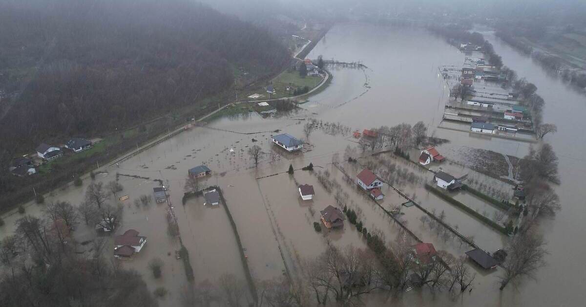 U poplavama u Krajini poplavljeno i omiljeno turističko mjesto U poplavama u Krajini poplavljeno i omiljeno turističko mjesto