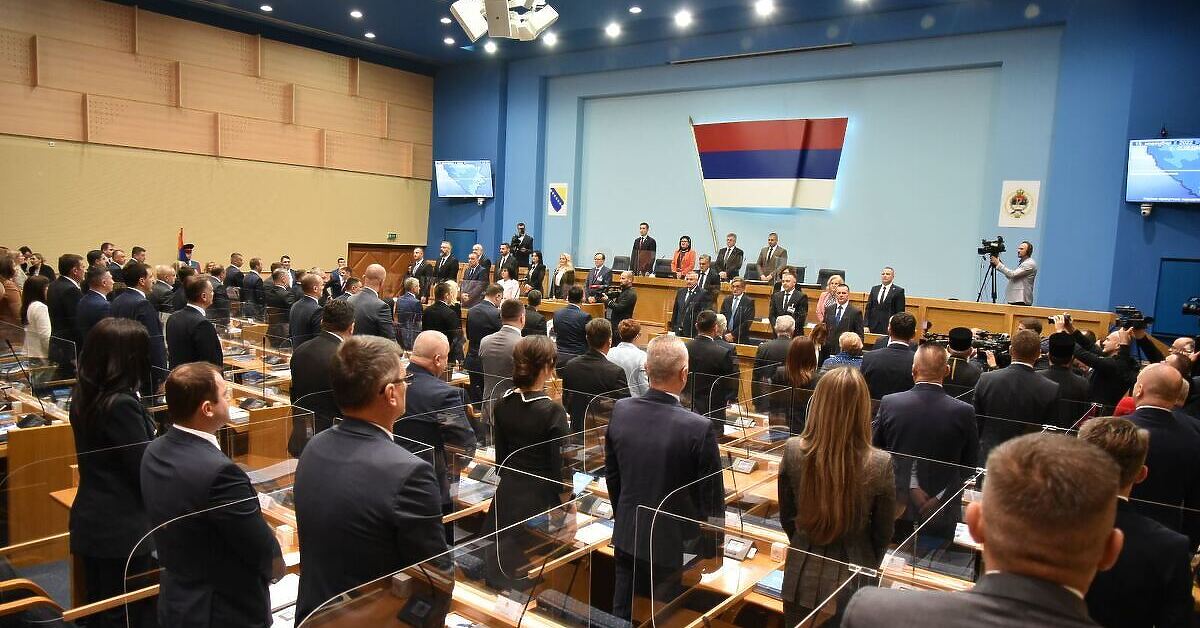 Naredne sedmice odluka o delegatima u Domu naroda BiH iz reda srpskog ... Naredne sedmice odluka o delegatima u Domu naroda BiH iz reda srpskog ...