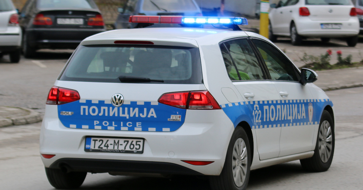 Racija u Banjoj Luci: Zatečeno 20 alkoholisanih maloljetnika, pronađena ...