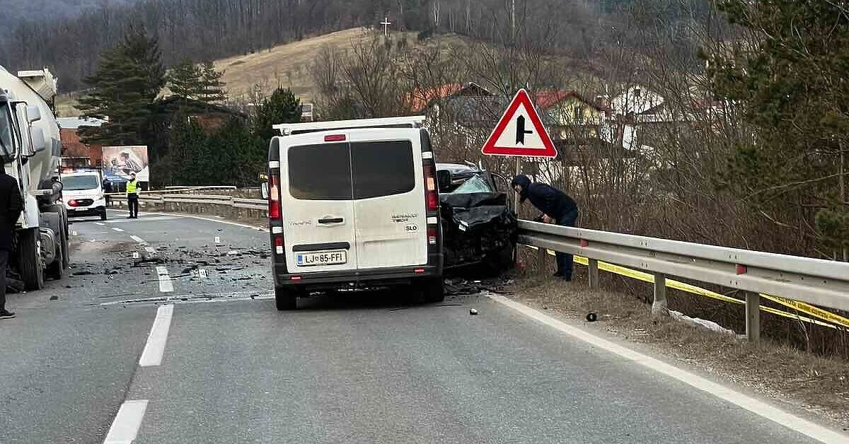 U Sudaru Kamiona I Dva Automobila Kod Žepča Poginula Jedna Osoba