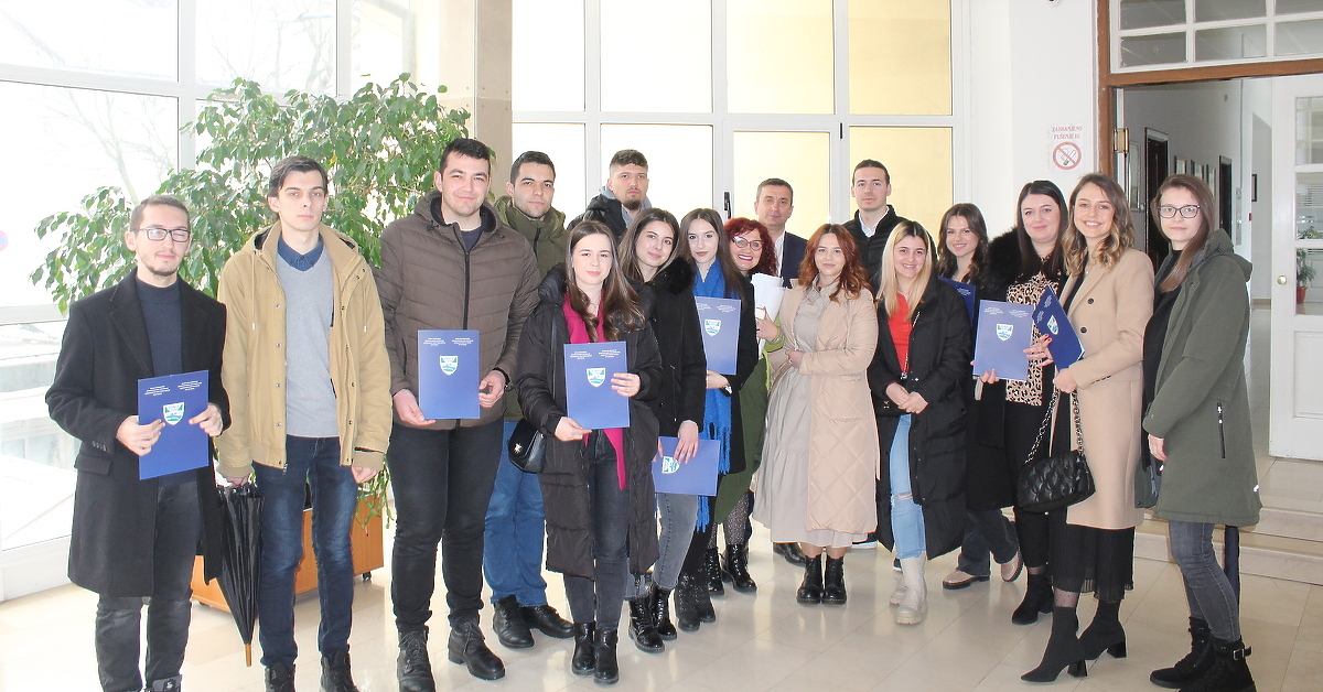 Grad Konjic nagradio najuspješnije studente, uručeno 13 priznanja