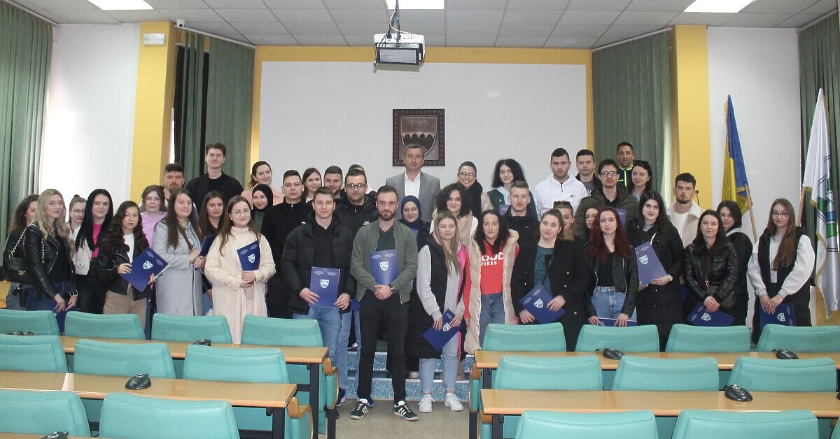 Grad Konjic nagrađuje najbolje učenike i studente, ove godine ...