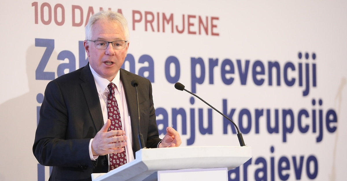 Murphy: Vlada SAD-a spremna raditi rame uz rame s onima koji su spremni ...