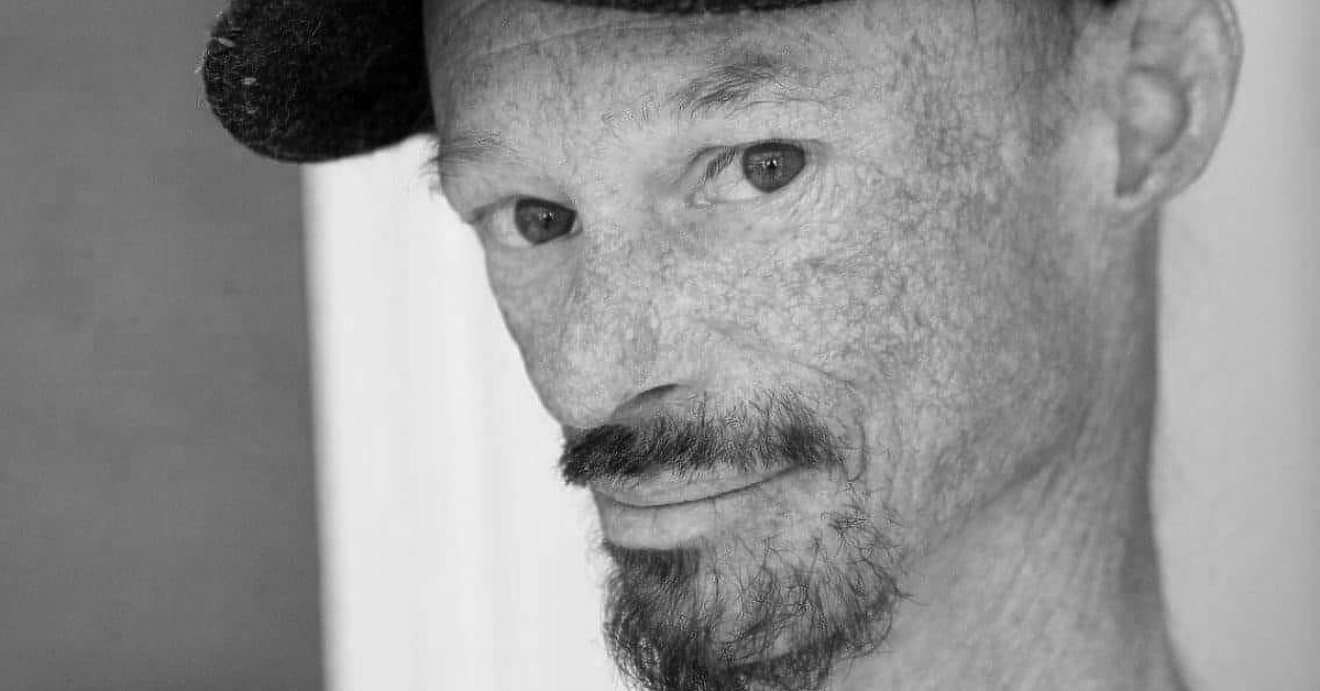 U 37. godini preminuo britanski glumac Darren Kent, glumio u "Game of ...