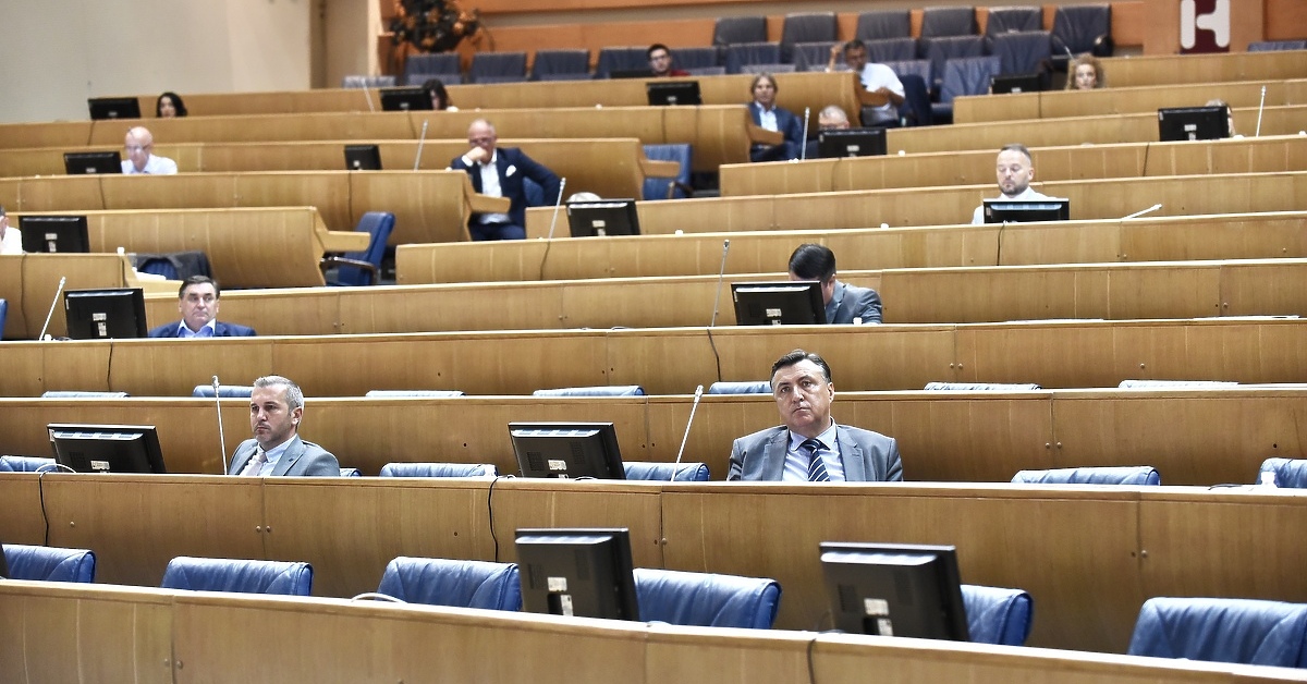 Državni parlamentarci sutra o Rezoluciji o sprečavanju svih oblika ...