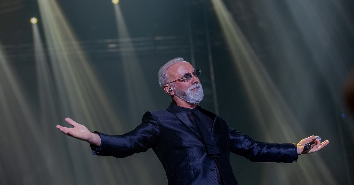 Dino Merlin priznao u čemu najviše uživa: I hrana i voda su tada u ...