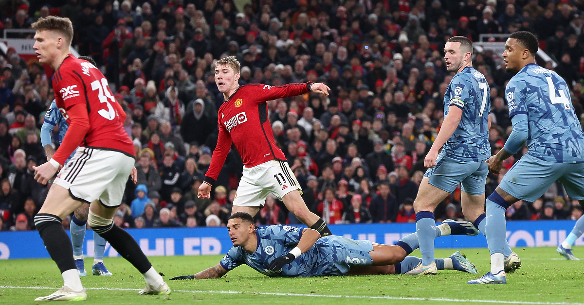 Konačno je pogodio i to za pobjedu! Pogledajte kako je Unitedov "mini ...