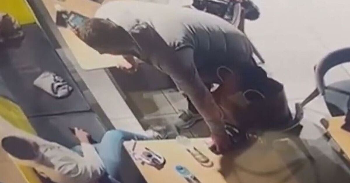 Nemanju Bjelicu u dječijoj igraonici u Beogradu napao bivši nogometaš: Sad ću te izbosti i uzeti ...