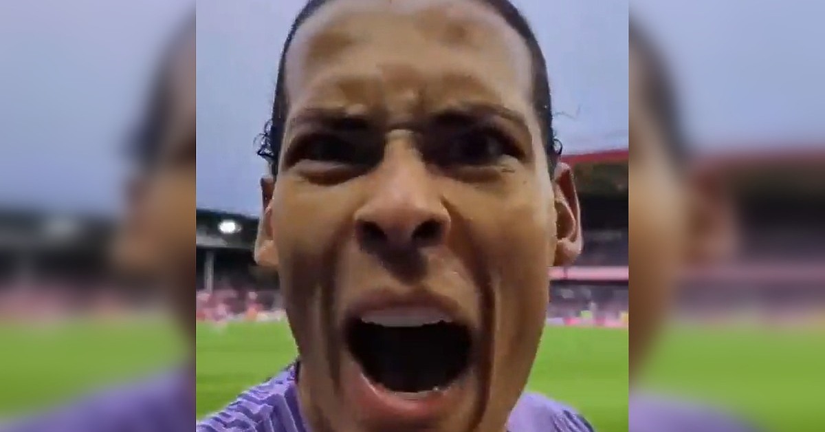 Van Dijk uzeo mobitel iz ruke navijača i snimio ludnicu nakon gola ... Van Dijk uzeo mobitel iz ruke navijača i snimio ludnicu nakon gola ...