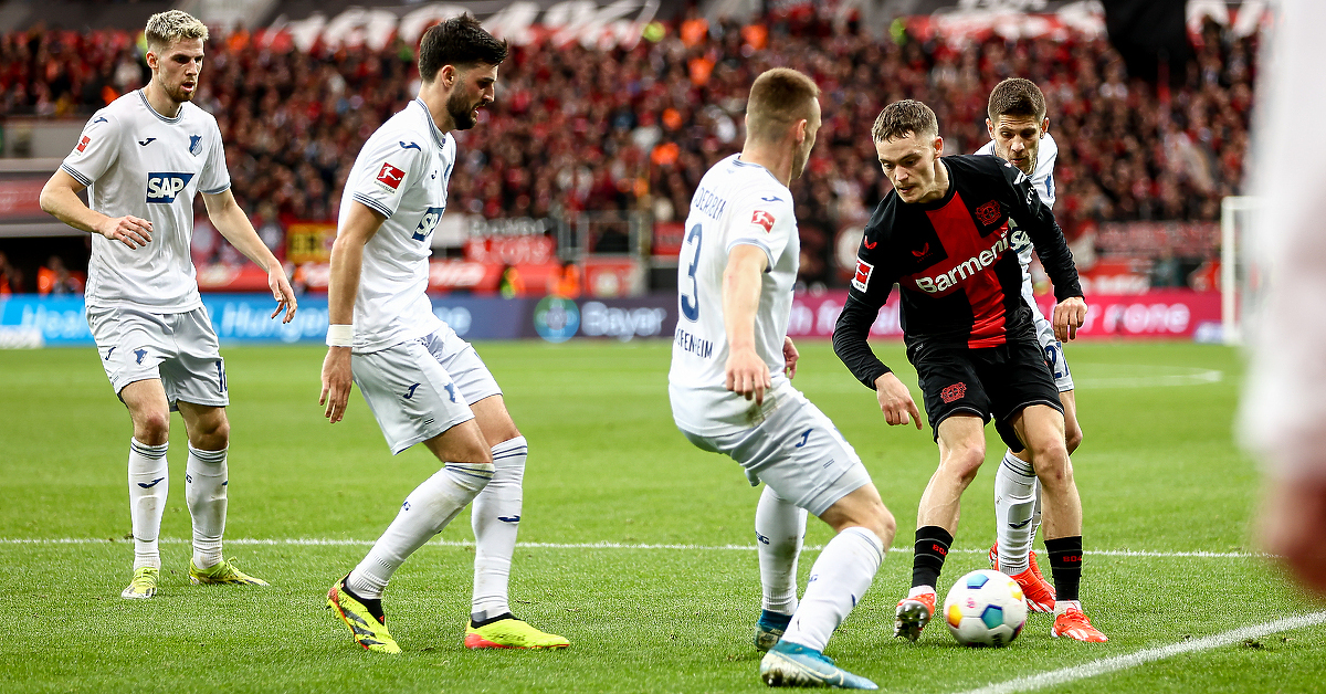 Leverkusen čudesnim preokretom napravio ključni korak ka osvajanju titule Leverkusen čudesnim preokretom napravio ključni korak ka osvajanju titule