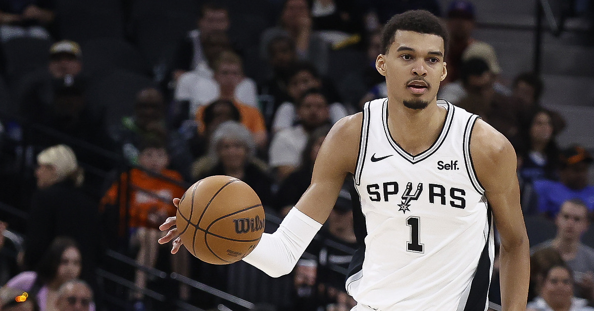 Wembanyama jednoglasno izabran za najboljeg rookieja u NBA ligi Wembanyama jednoglasno izabran za najboljeg rookieja u NBA ligi