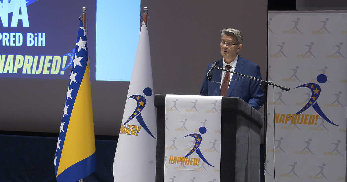 Naprijed: Fejzić pomaže Grujičiću da dobije treći mandat u Srebrenici ...