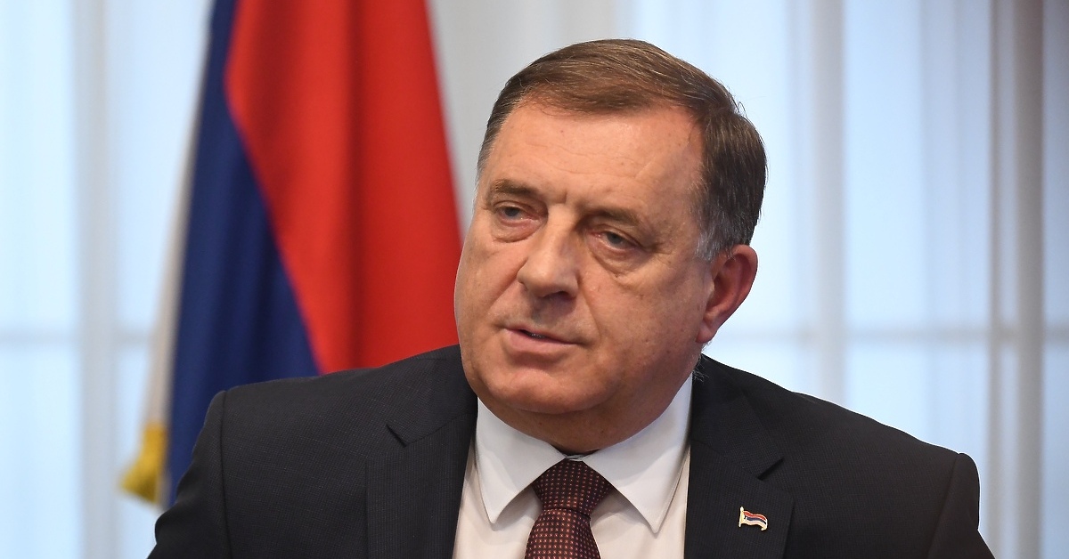 Dodik malo moli, malo vrijeđa: Ne smije sam u bojkot izbora pa ponovo ...
