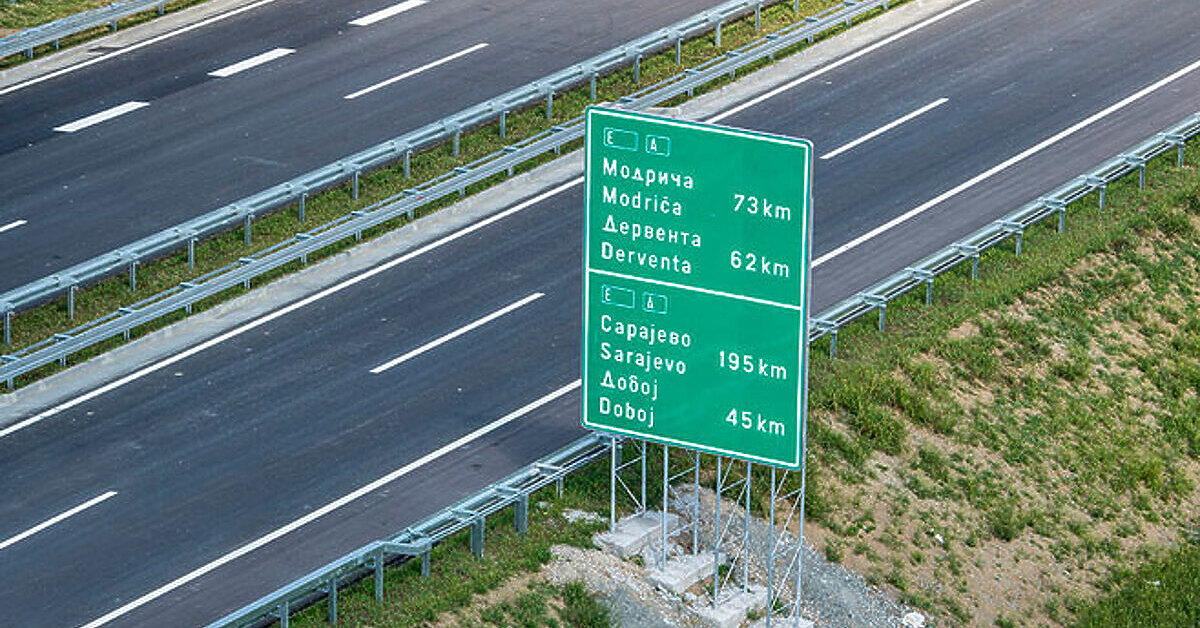 Policija sankcionisala vozača koji se kretao u suprotnom smjeru na autoputu kod Doboja