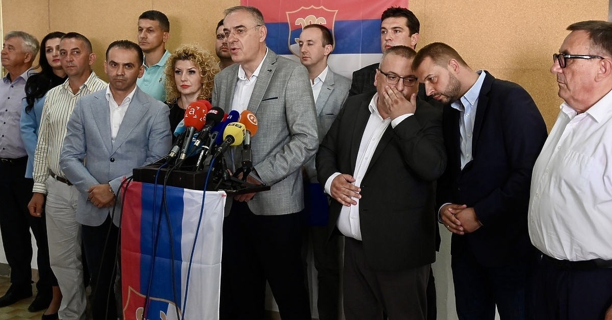 Ustavni sud BiH odlučio da SDS ipak može izaći na izbore pod svojim imenom Ustavni sud BiH odlučio da SDS ipak može izaći na izbore pod svojim imenom
