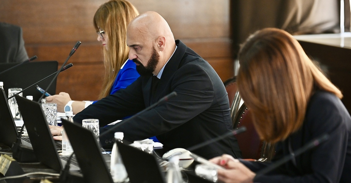 Vlada FBiH usvojila nacrt zakona kojim se mijenjaju uslovi pod kojim ... Vlada FBiH usvojila nacrt zakona kojim se mijenjaju uslovi pod kojim ...