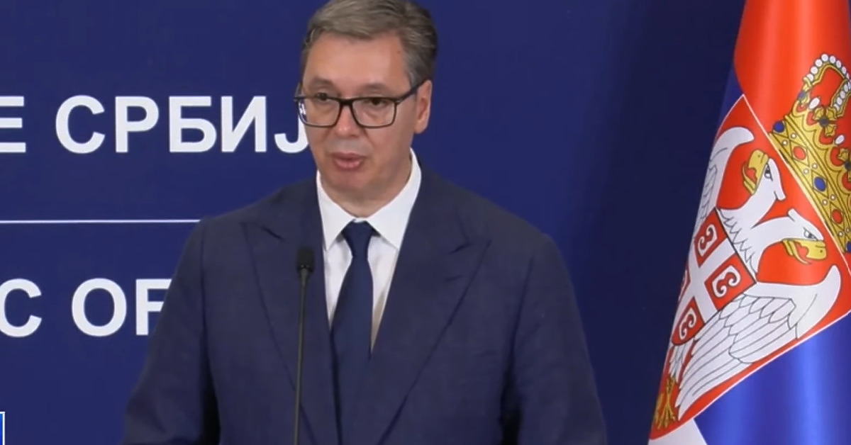 Vučić nakon sastanka s Macronom: Postigli smo dogovor, kupujemo 12 ...