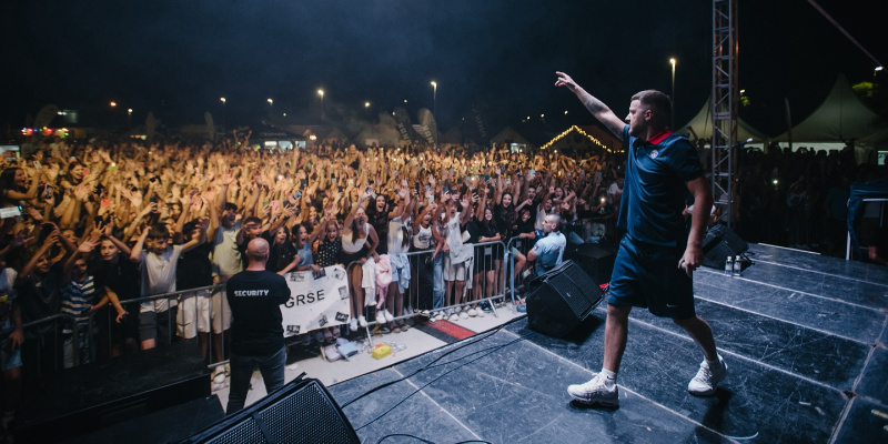 Anarhija u širokobriješkoj policiji: Istovremeno rade privatno i ...