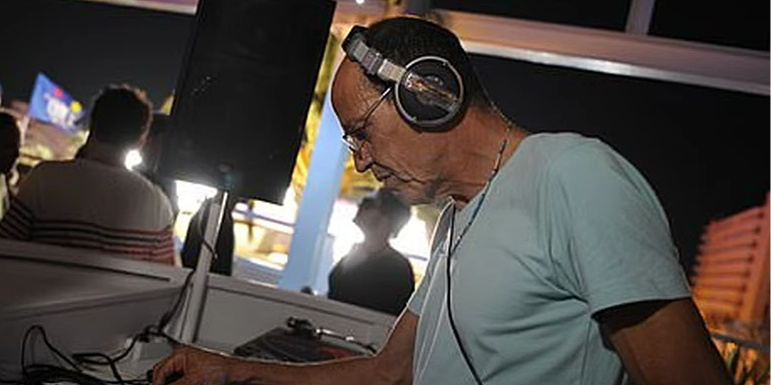 U 72. godini preminuo DJ Alfredo, ikona muzičke scene Ibize