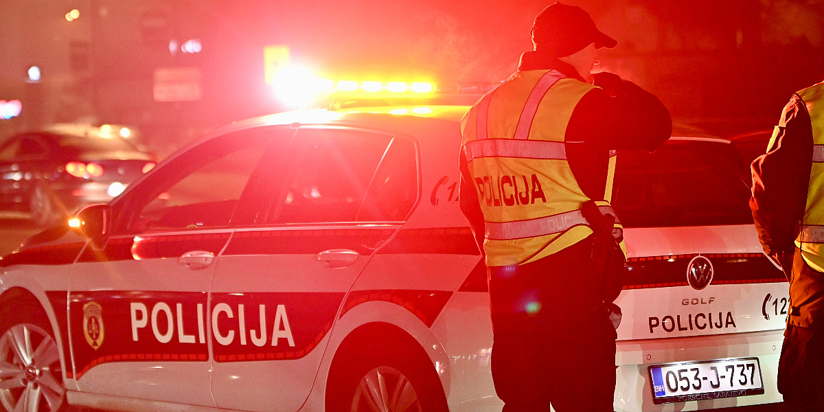 Sarajevo: Teška saobraćajna nesreća u Rajlovcu, jedna osoba smrtno stradala